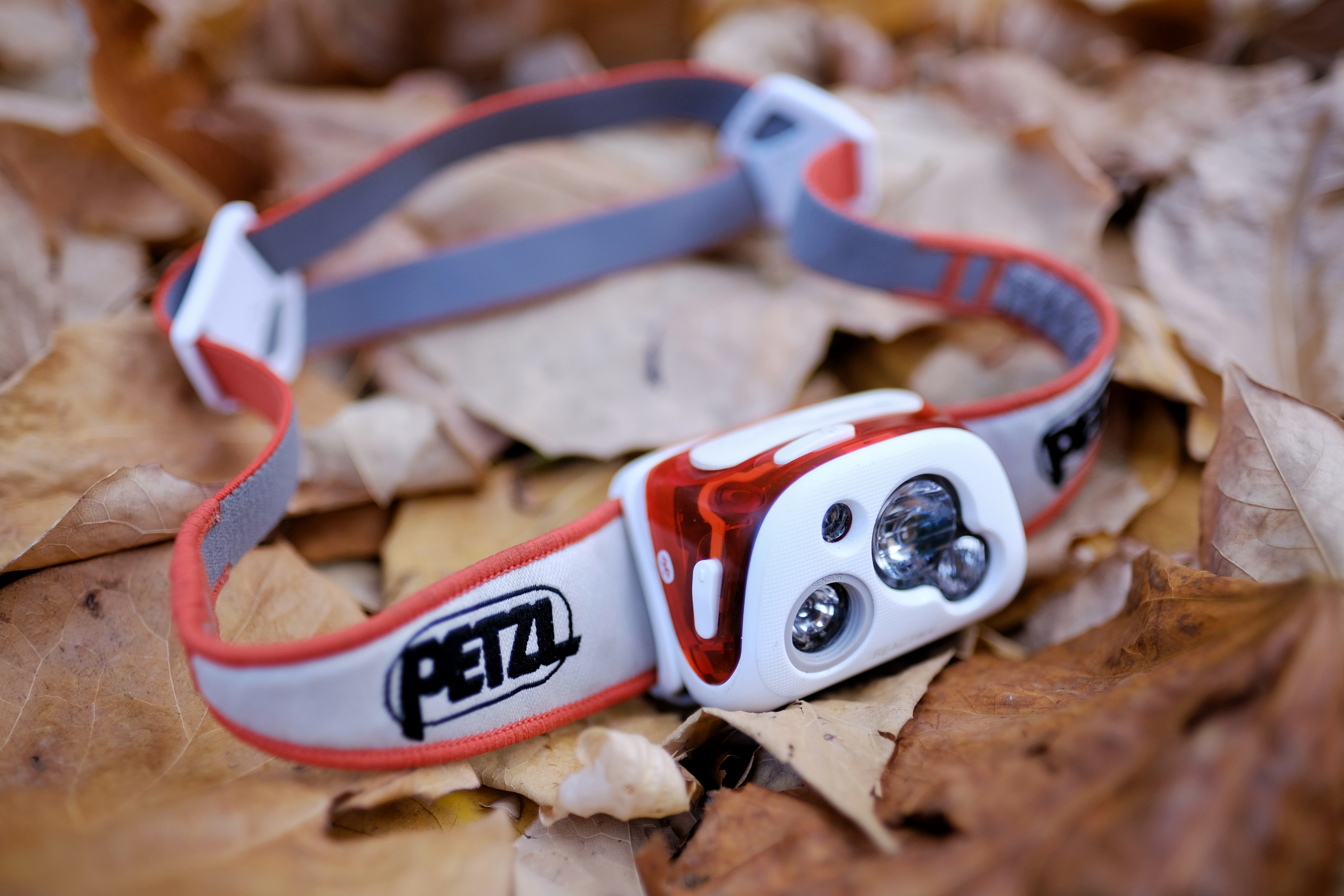 ProView - Petzl REACTIK + 300 Lumens Headlamp - The Link - Gear Reviews