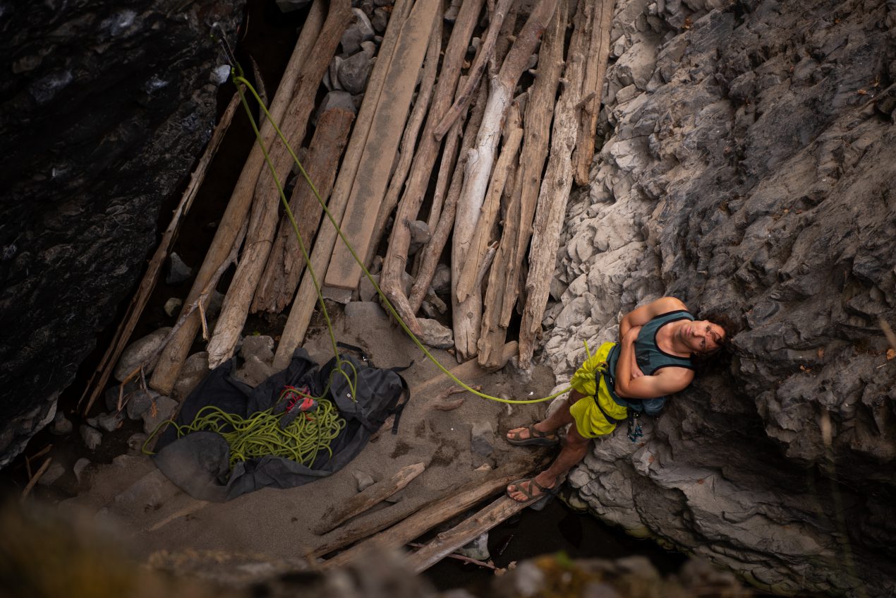 ProView - Edelrid Bulletproof Quickdraw Set - The Link - Gear Reviews