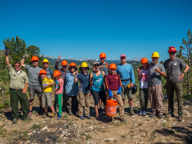 11 Unique Ways to Volunteer in the Outdoors and Give Back