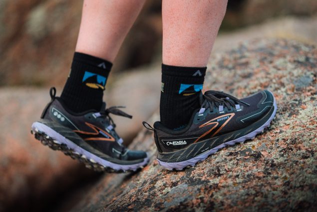 ProView - Brooks Running Women's Cascadia 18 Trail Runner - The Link ...