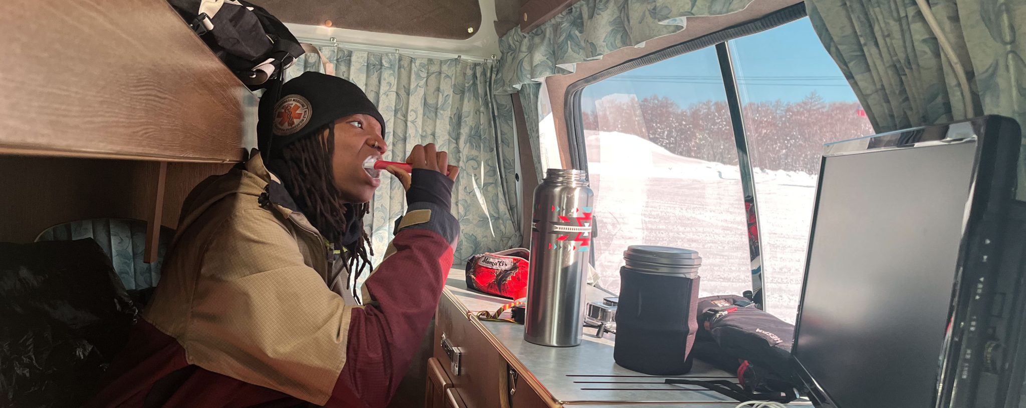 5 Signs You Should Be A Ski Bum - The Link - Gear Reviews